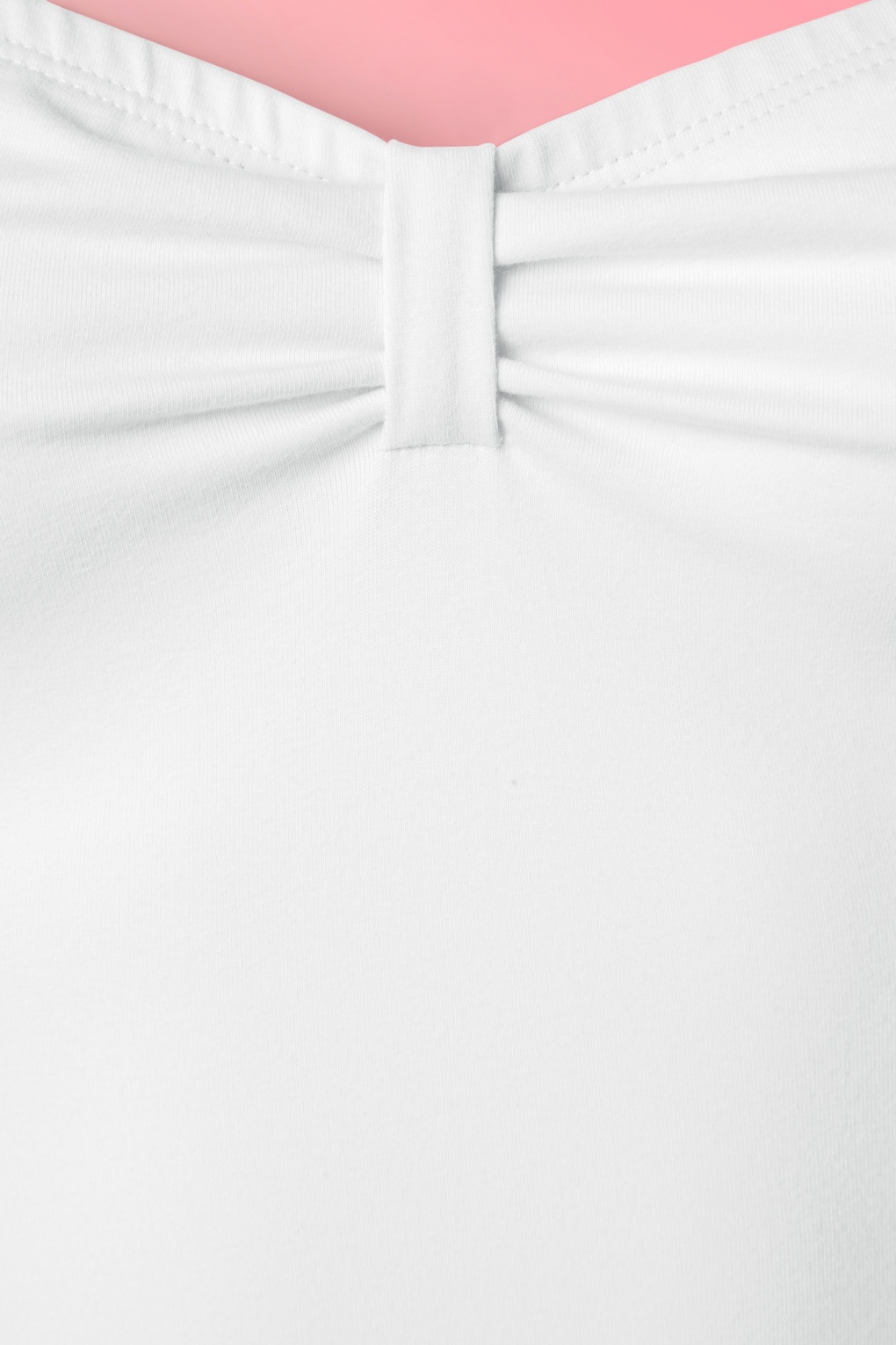 TopVintage exclusive ~ 50s Vixen Powder Puff Top in White