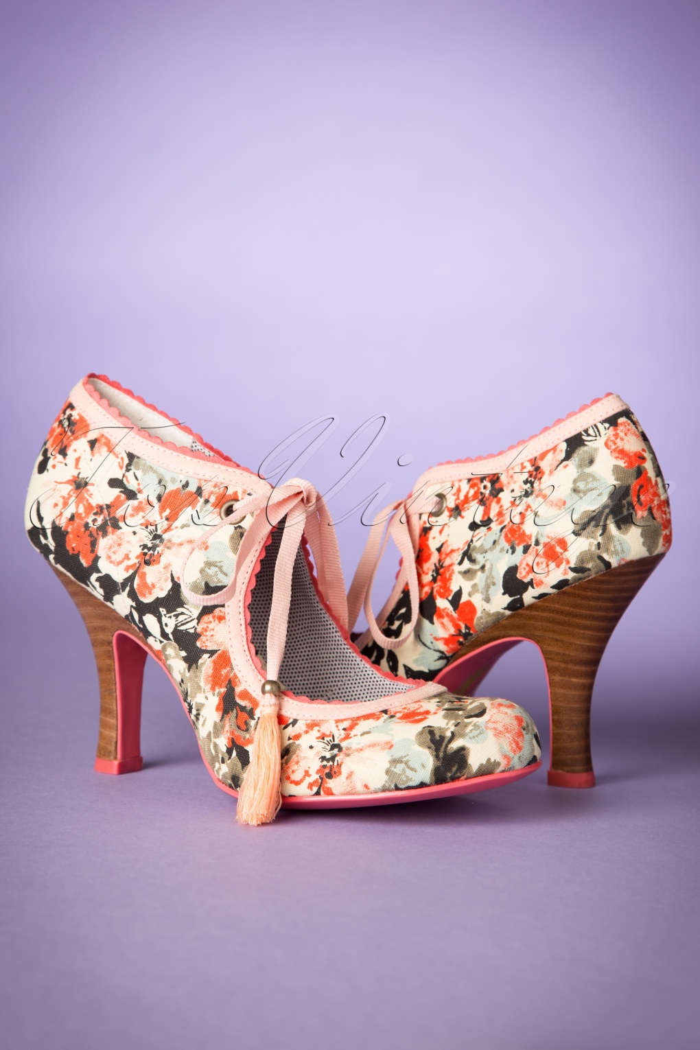 40s Willow Floral Booties in Peach