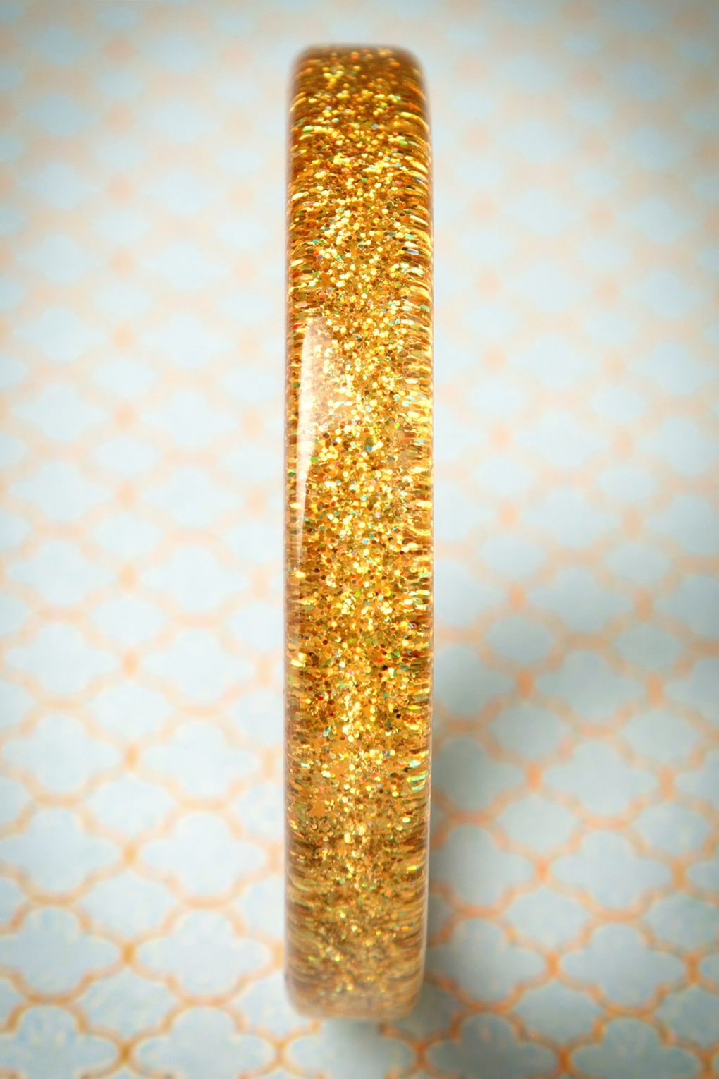 TopVintage Exclusive ~ 20s Fedora Midi Glitter Bangle in Pale Gold