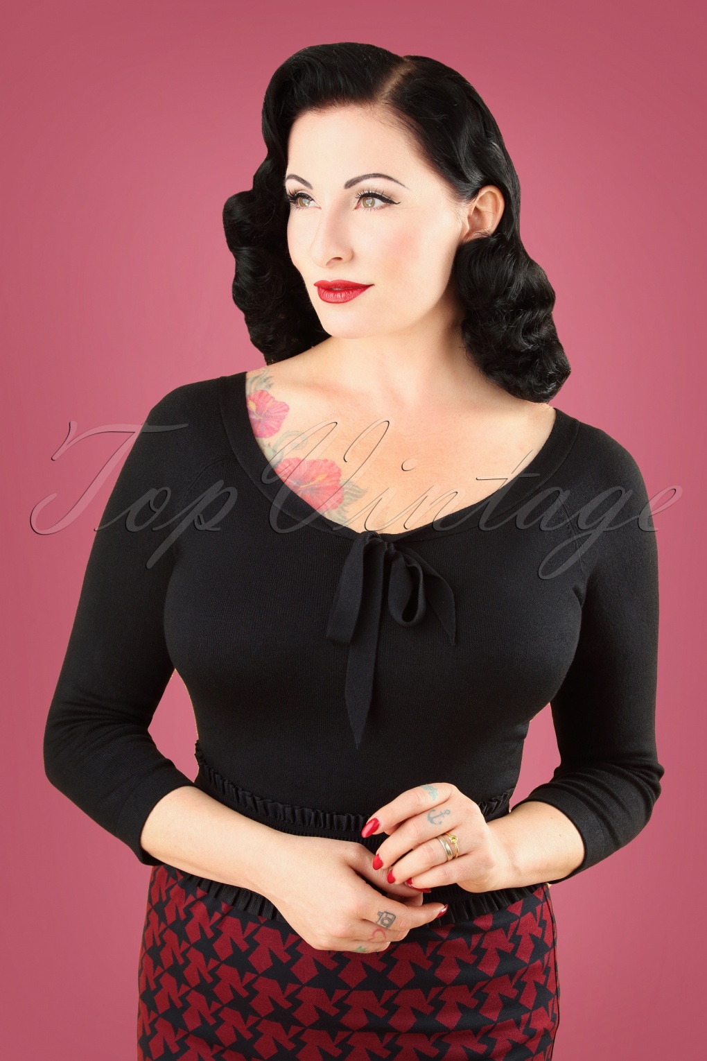 Banned Retro 50s Pretty Illusion Top in Black | Topvintage