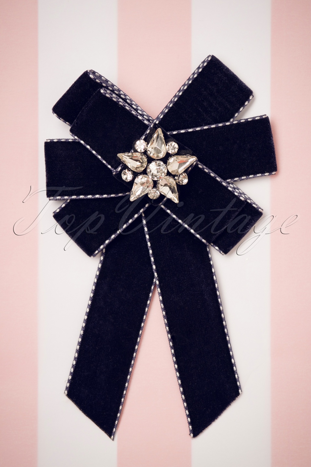 50s Jewelry: Earrings, Necklace, Brooch, Bracelet