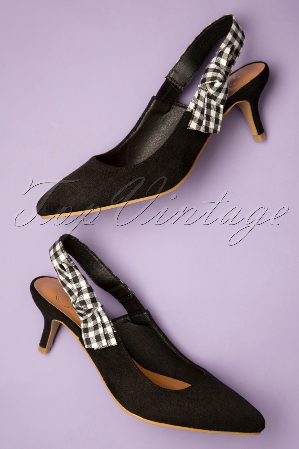 1960s Shoes: 8 Popular Shoe Styles