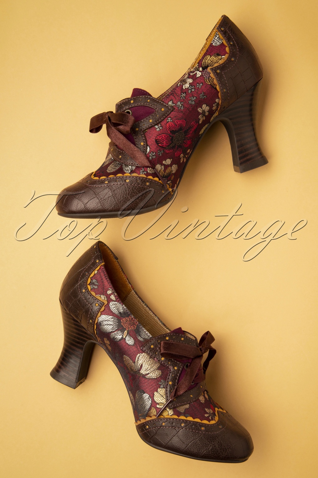 40s Daisy Floral Booties in Russet