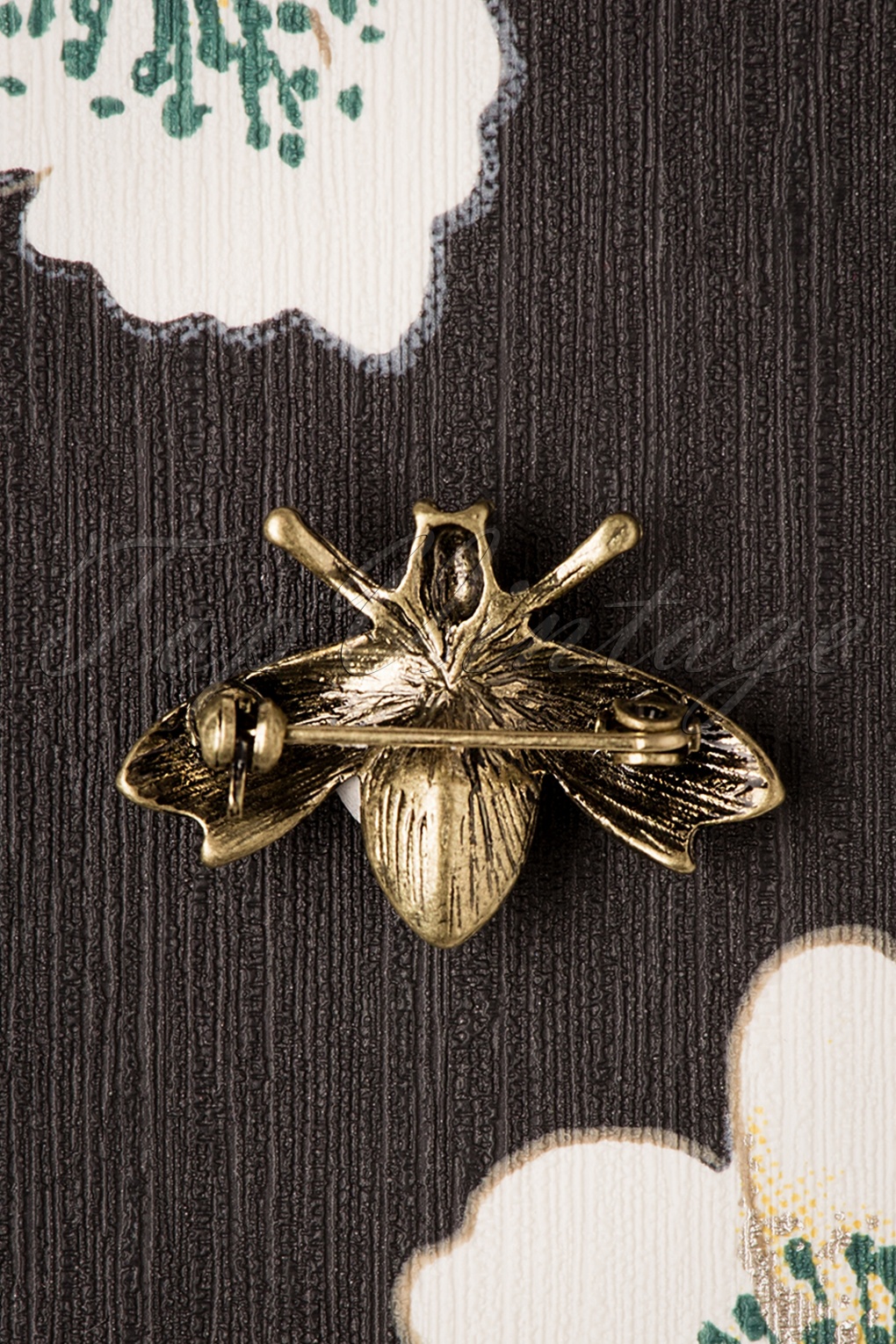 30s Crystal Bug Brooch in Gold