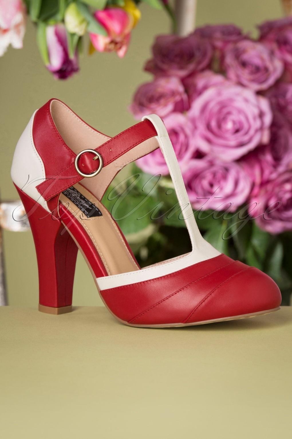 Lola Ramona ♥ TopVintage | June Spring in Paris T-strap Pumps Années 50 ...