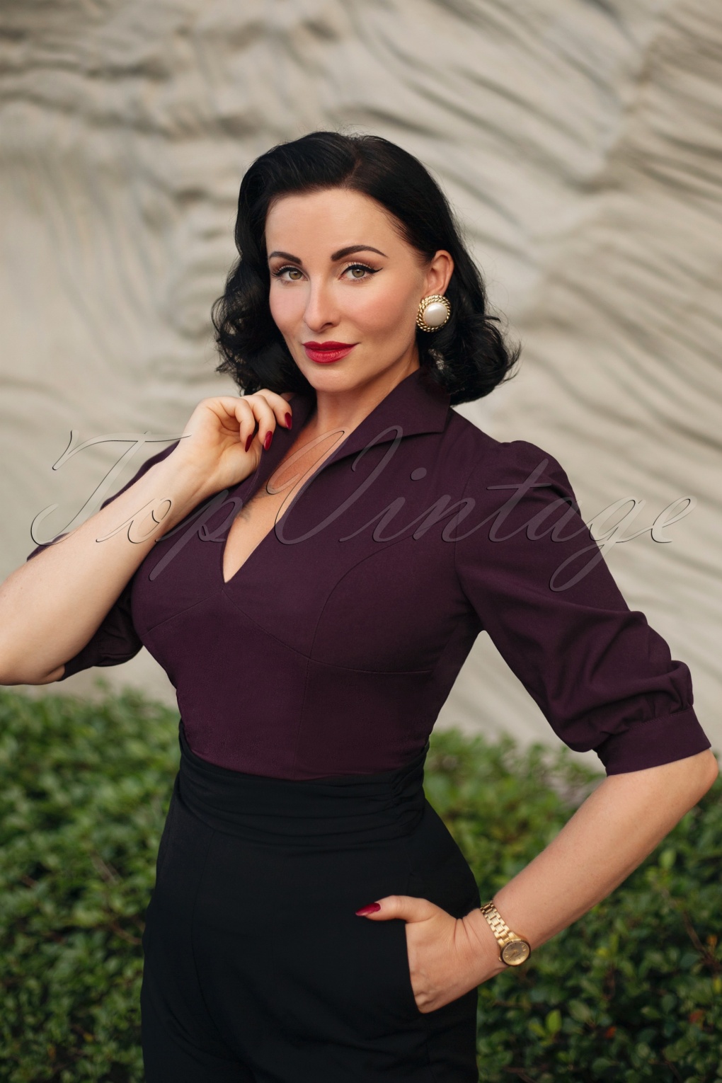 The Laura Lee Blouse en Aubergine Vintage Diva | Topvintage