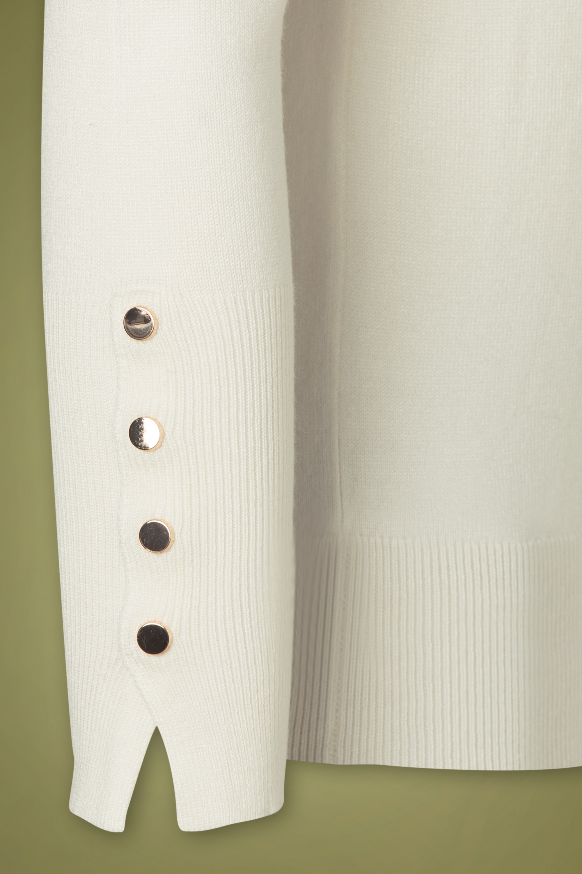 Smashed Lemon 60s Teresia Rollneck Top in Off White | Shop at Topvintage