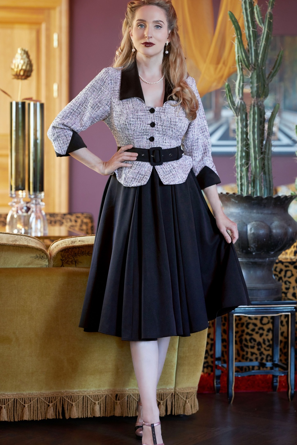 Miss Candyfloss Hester Lou Lurex Blazer swing jurk in zwart en lavendel ...