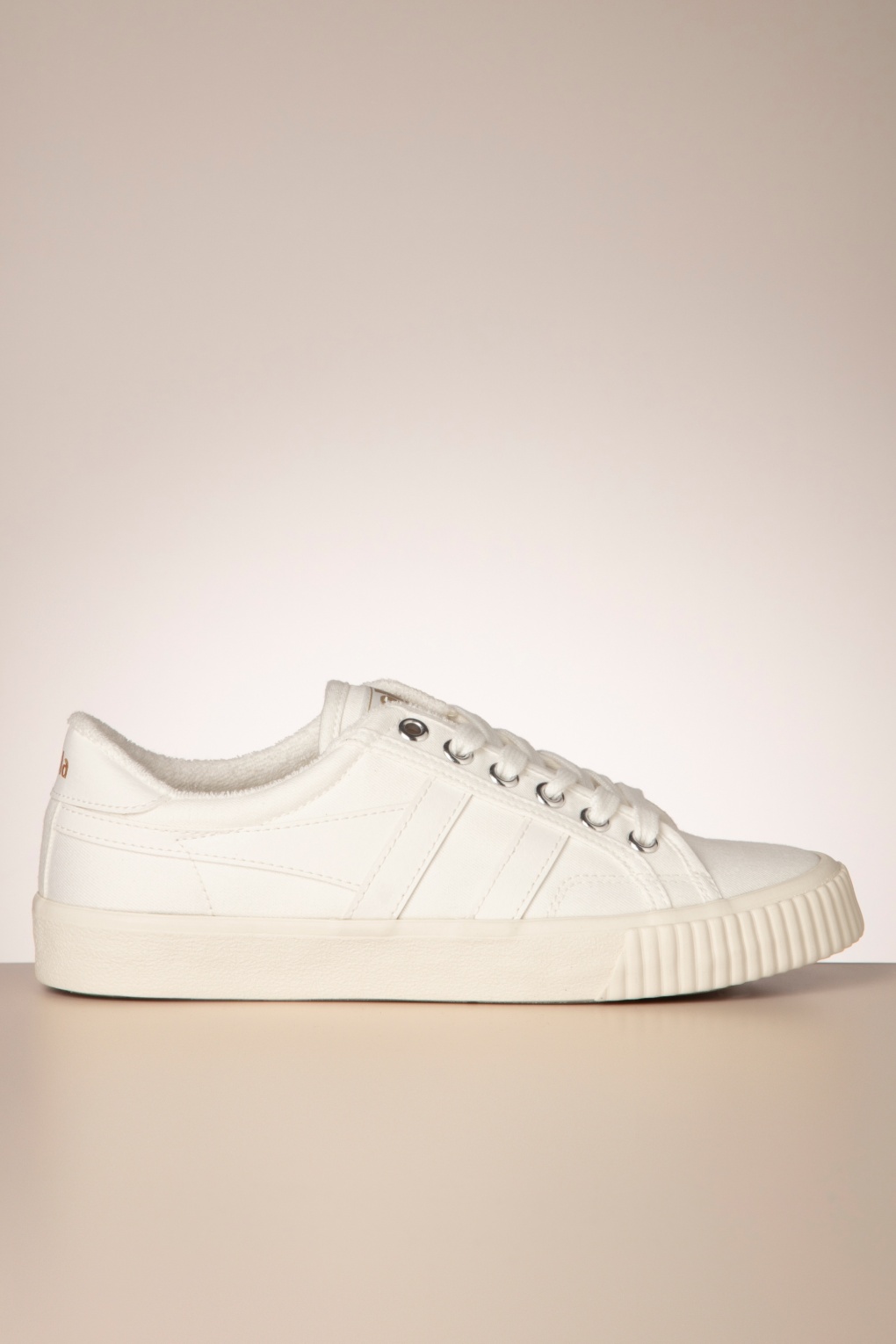 Gola Mark Cox Tennis Sneakers in Off White | Shop at Topvintage