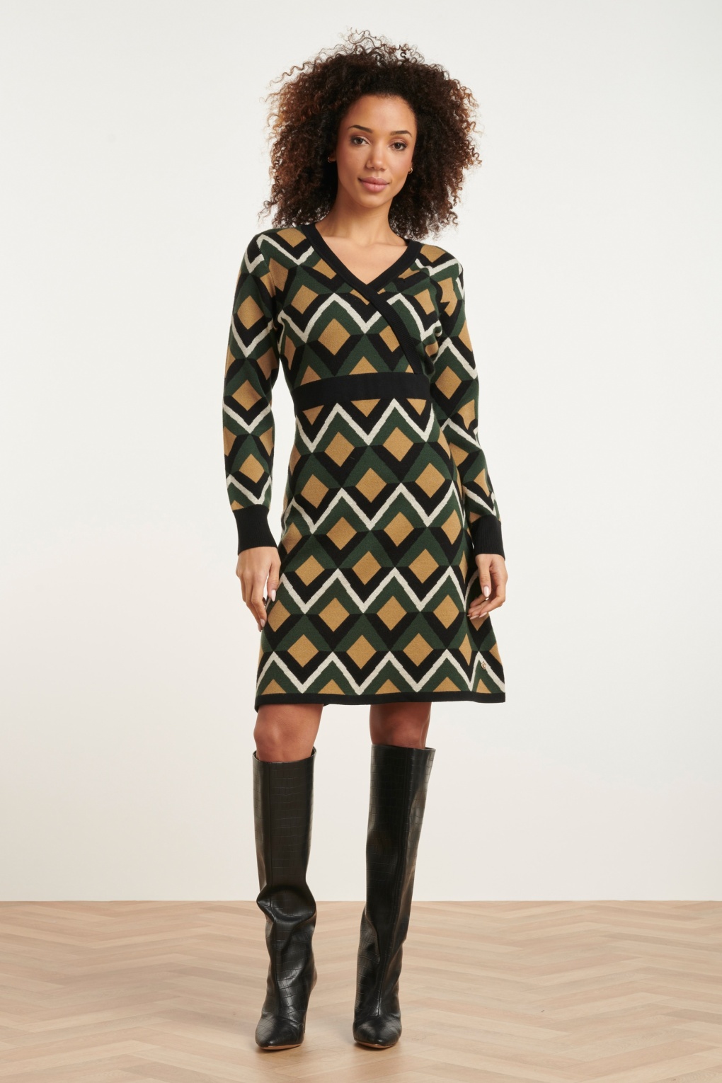 Smashed Lemon Ellie Graphic Knit Dress in Multi | Einkaufen bei Topvintage