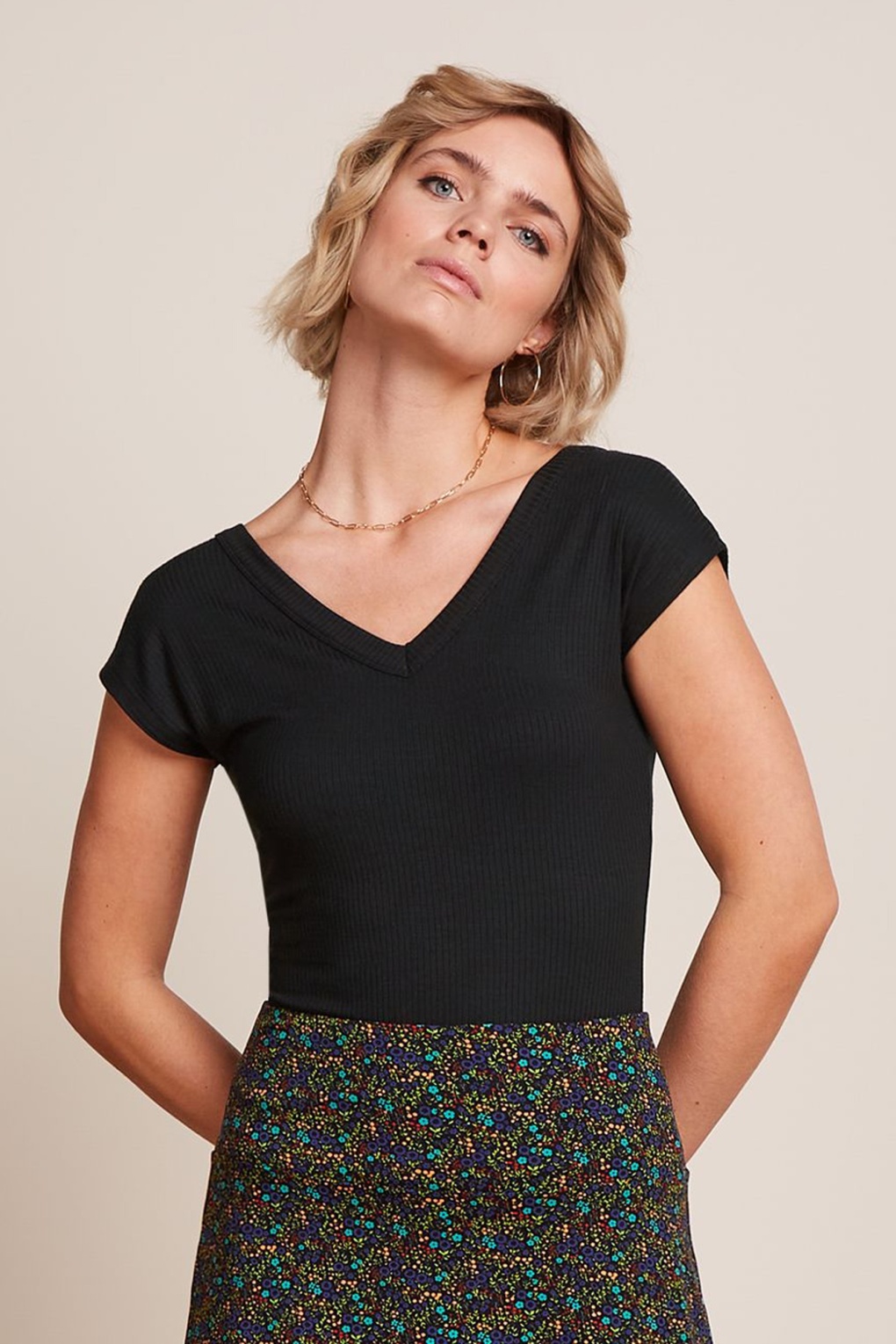 King Louie Double V Rib Top in Schwarz | Einkaufen bei Topvintage