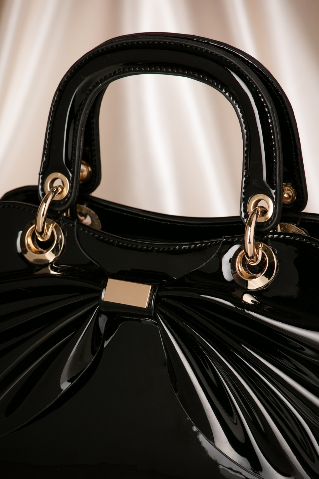 50s Scarlett Bow Handbag in Black